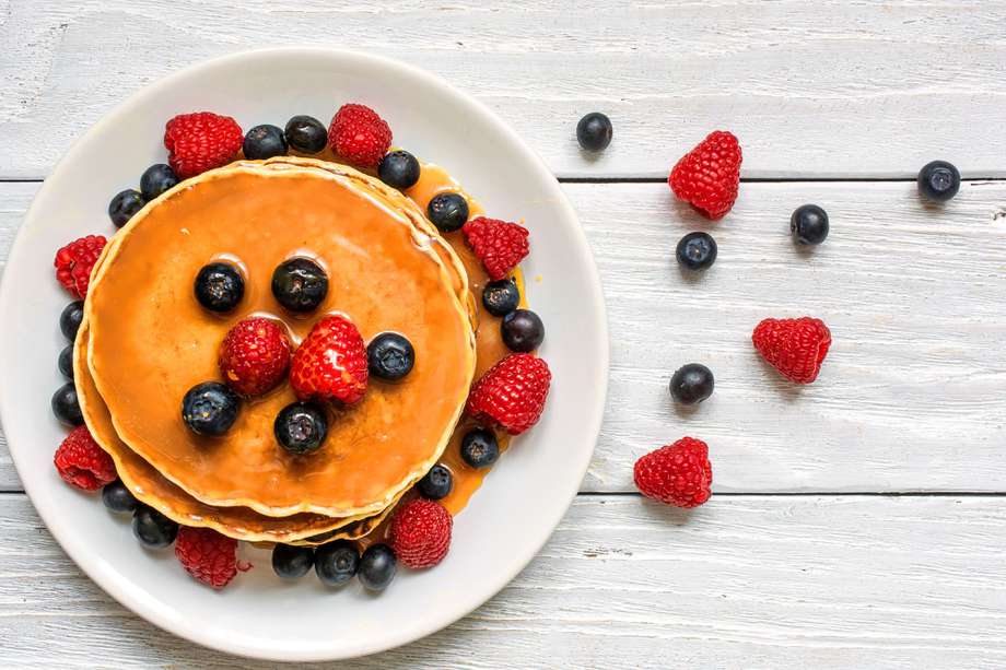 Receta: así se preparan unos buenos pancakes para el desayuno | EL ...