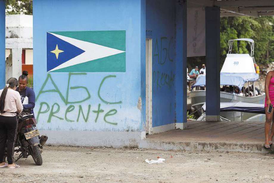 Habitantes de Ciénaga en riesgo por combates entre Clan del Golfo y ...