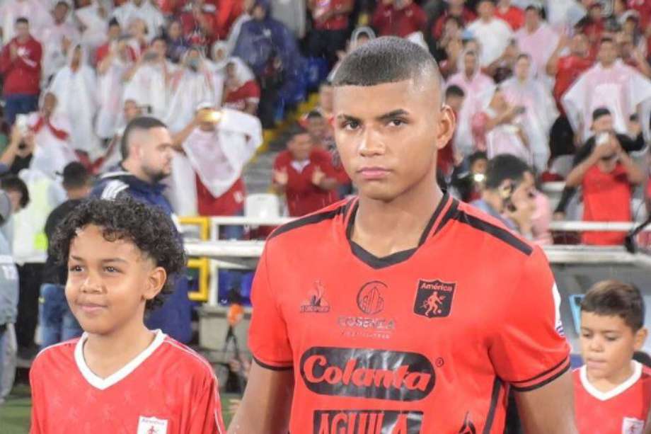 El prometedor defensa del América de Cali que despertó el interés de Manchester City | ¿Quién es ...