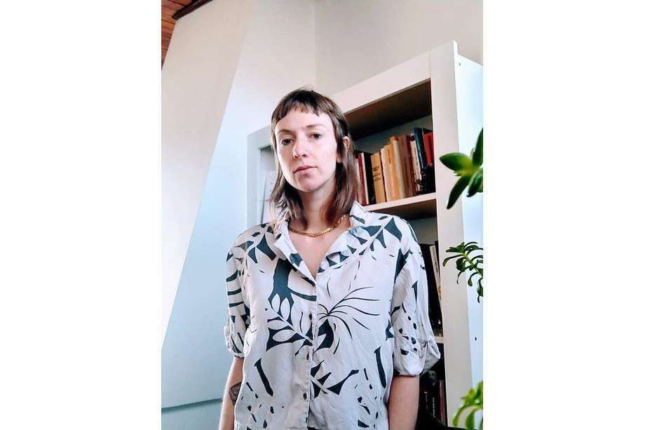 Entrevista con Tania Ganitsky por su libro "Emily Dickinson y lo ...