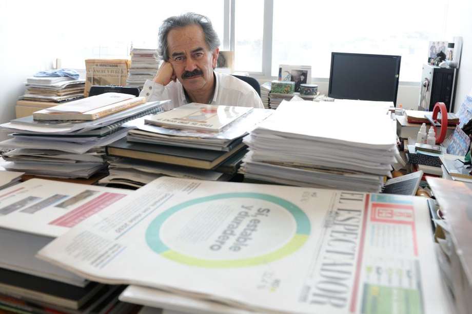 Jorge Cardona: retrato de un editor, especie en vía de extinción | EL ...