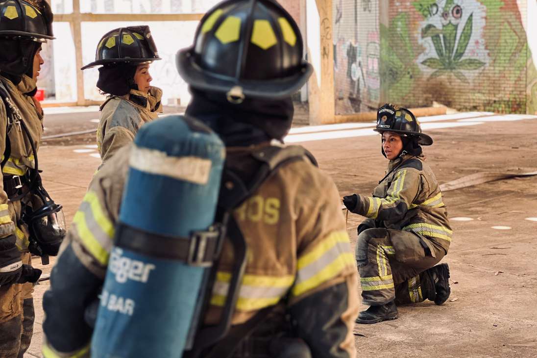 En imágenes: así se forman los nuevos bomberos de Bogotá | EL ESPECTADOR