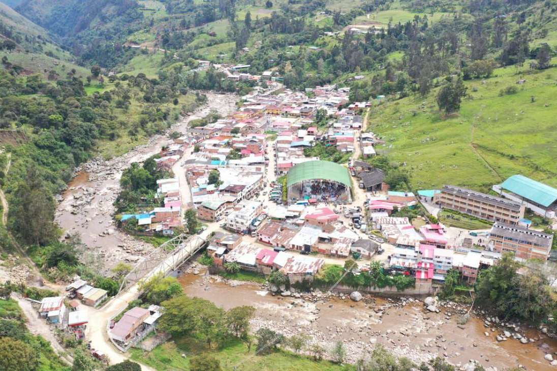 En imágenes: así se vivió el recorrido por la seguridad en la región ...