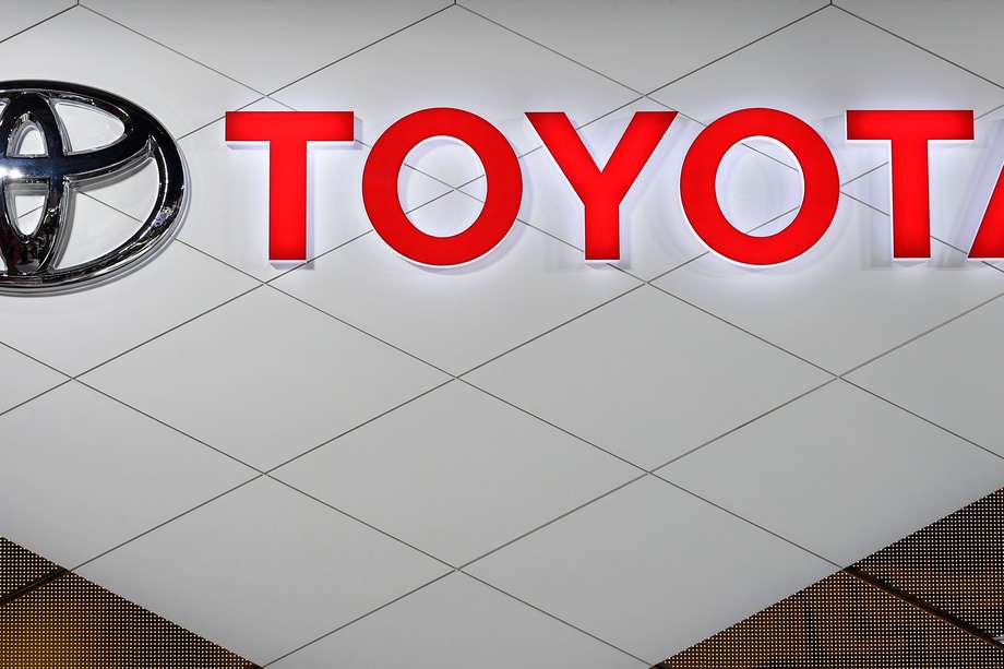 ¿Por qué Toyota suspendió la operación en todas sus fábricas de Japón ...