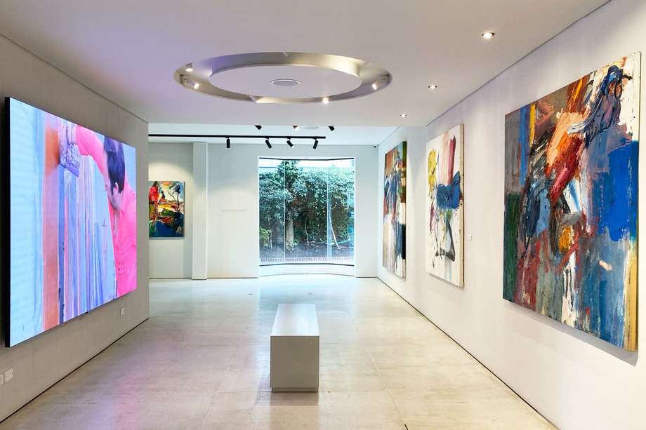 Reynier Ferrer exhibe 20 Obras de expresionismo abstracto en Casa MÁS ...