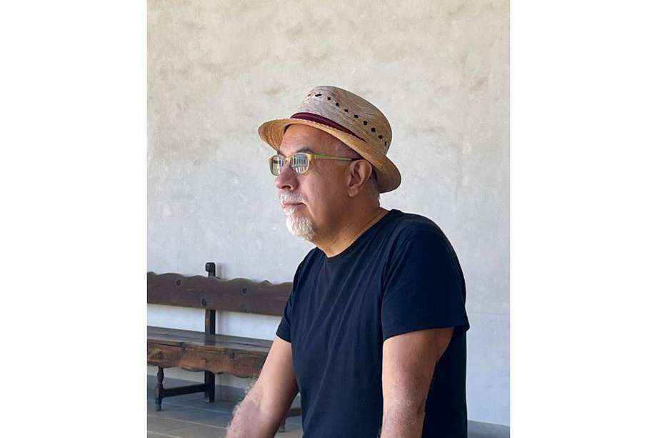 La búsqueda de la historia secreta: entrevista a Rafael Reyes-Ruiz | EL ...