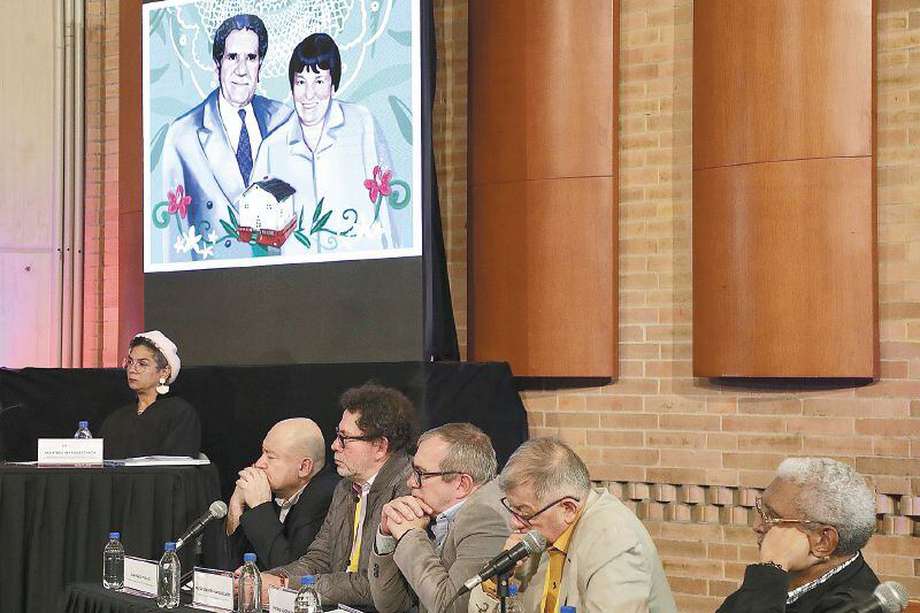 La búsqueda de los Angulo: un modelo de reparación a las víctimas de ...