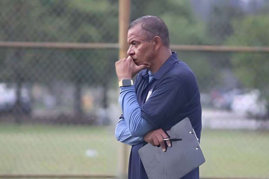 “Me suspendieron la licencia por tres meses”: Iván René Valenciano | EL ...