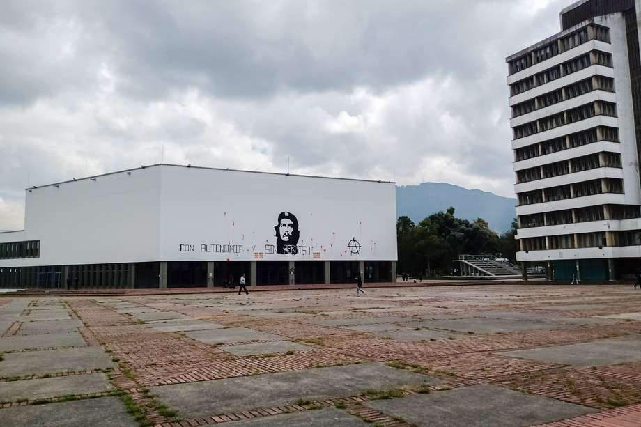 Se reúne el CSU para determinar el futuro de la rectoría de la U ...