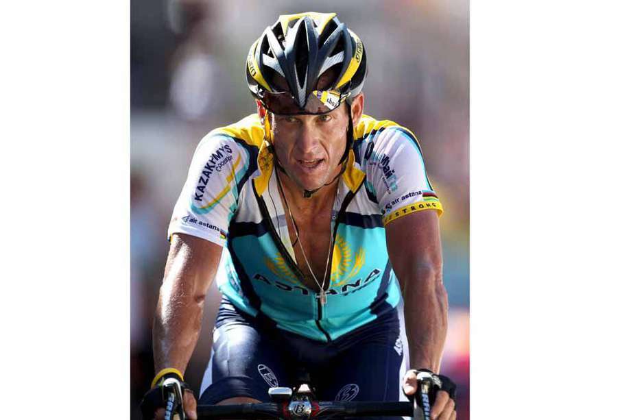 Lance Armstrong: diez años de su caída en picada en bicicleta | EL ...
