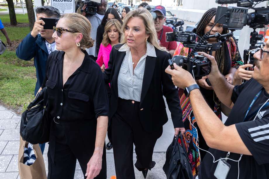 Los orígenes humildes de Manuel Rocha, exembajador de EE.UU. acusado de ...